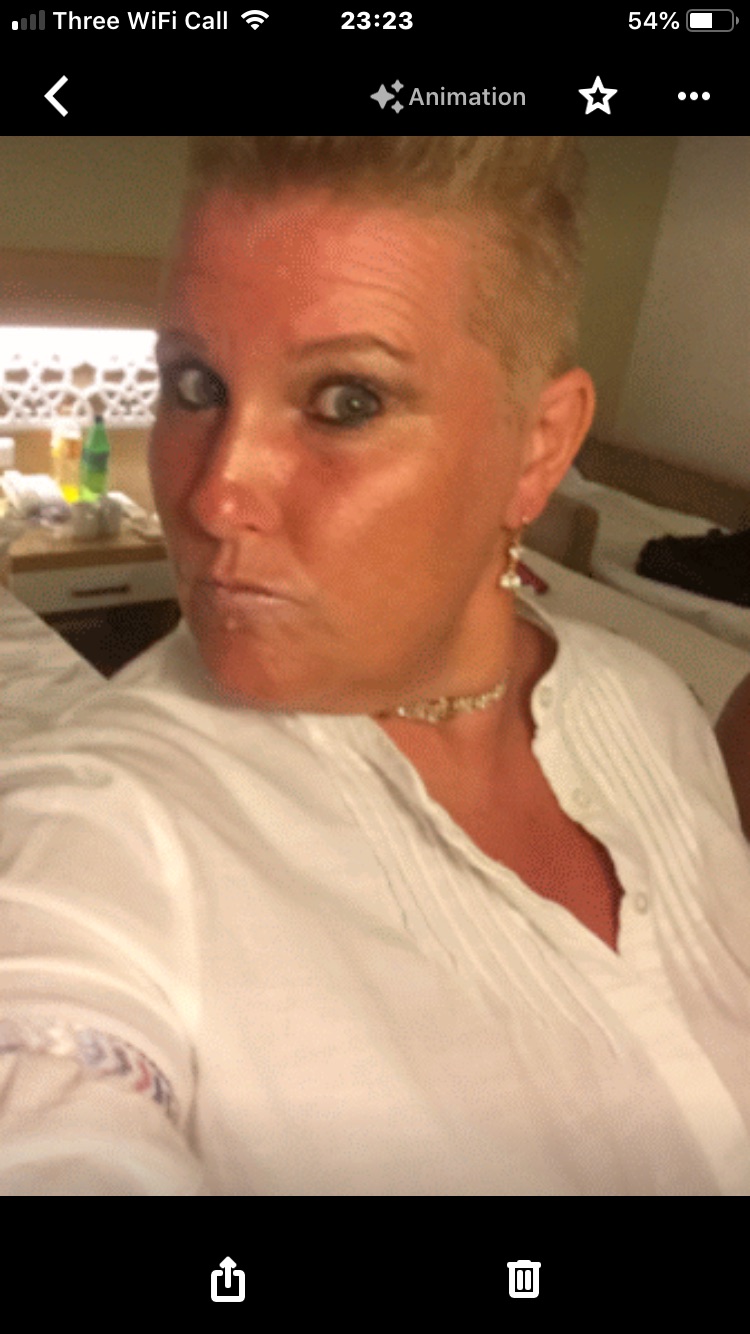 Single Woman From Rotherham In United Kingdom Looking For Surrogate ...